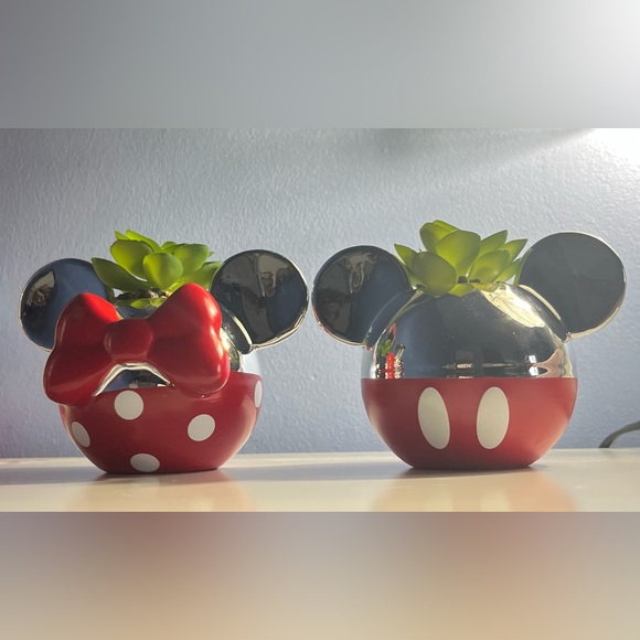 Disney | Accents | Disney Mickey And Minnie Mouse Planter Set Disney 0 ...